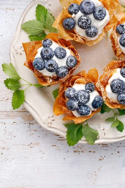 Phyllo Cups Mascarpone Cheese Filling Topped Fresh Raspberries Mint ...