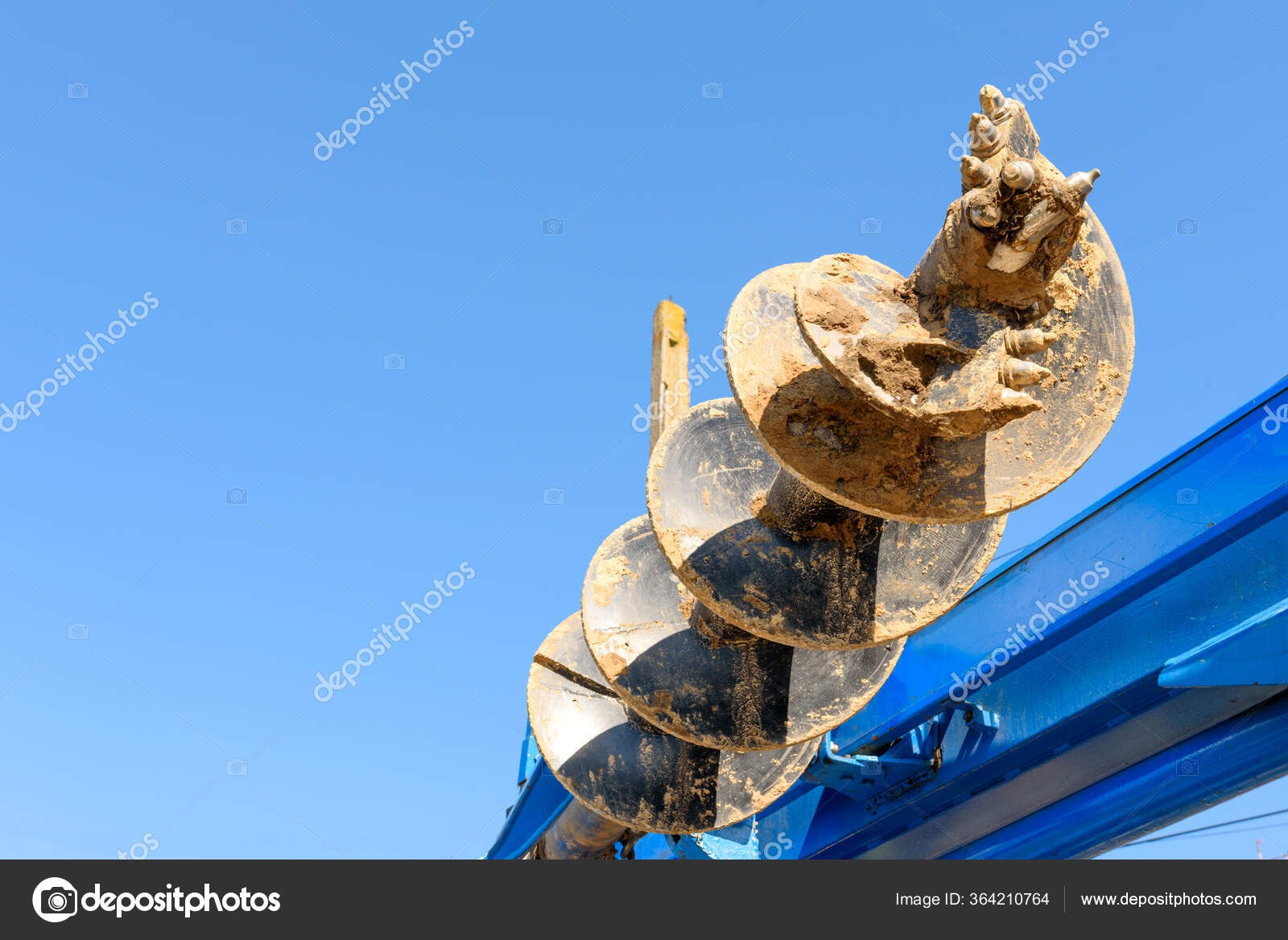 Tracer Tractor Auger Soil Drilling Piles Installation Construction ...