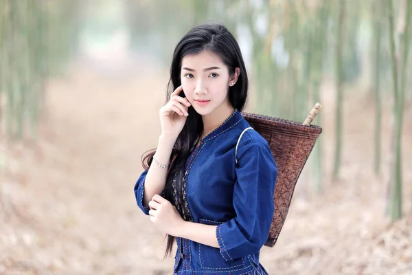 2,670,025 imágenes de Wallpaper beautiful woman tianzhu mountain libres ...