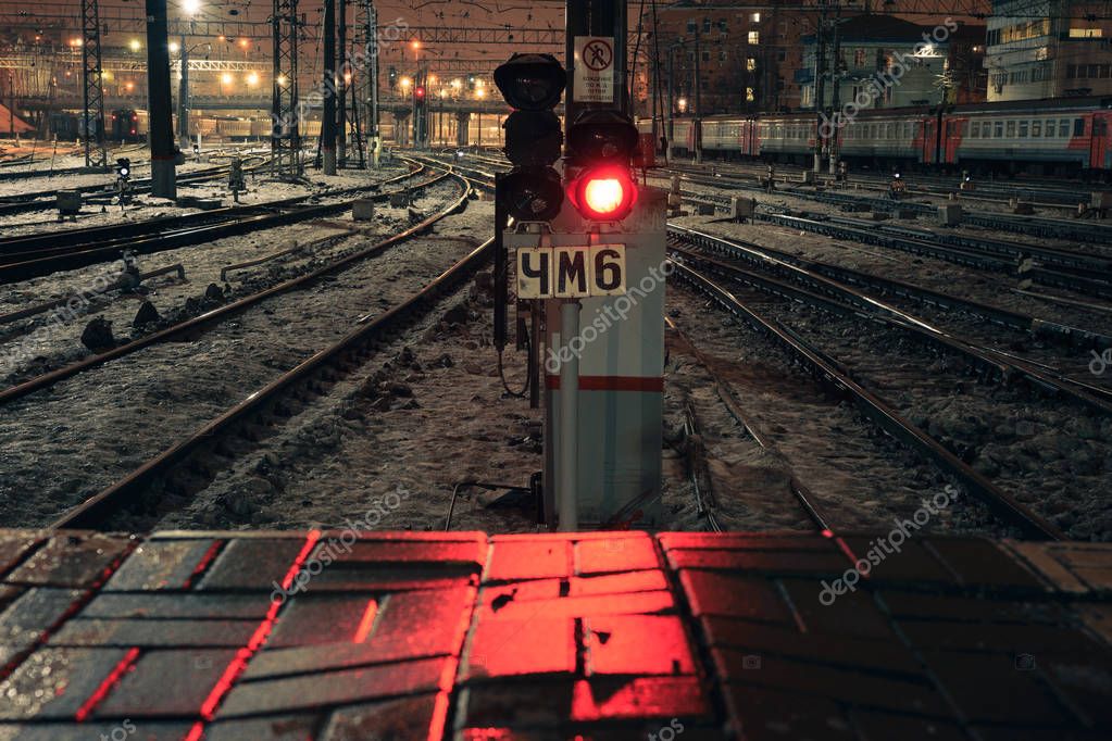 Red light signal at night on Kazansky rail station in Moscow, Russia ...