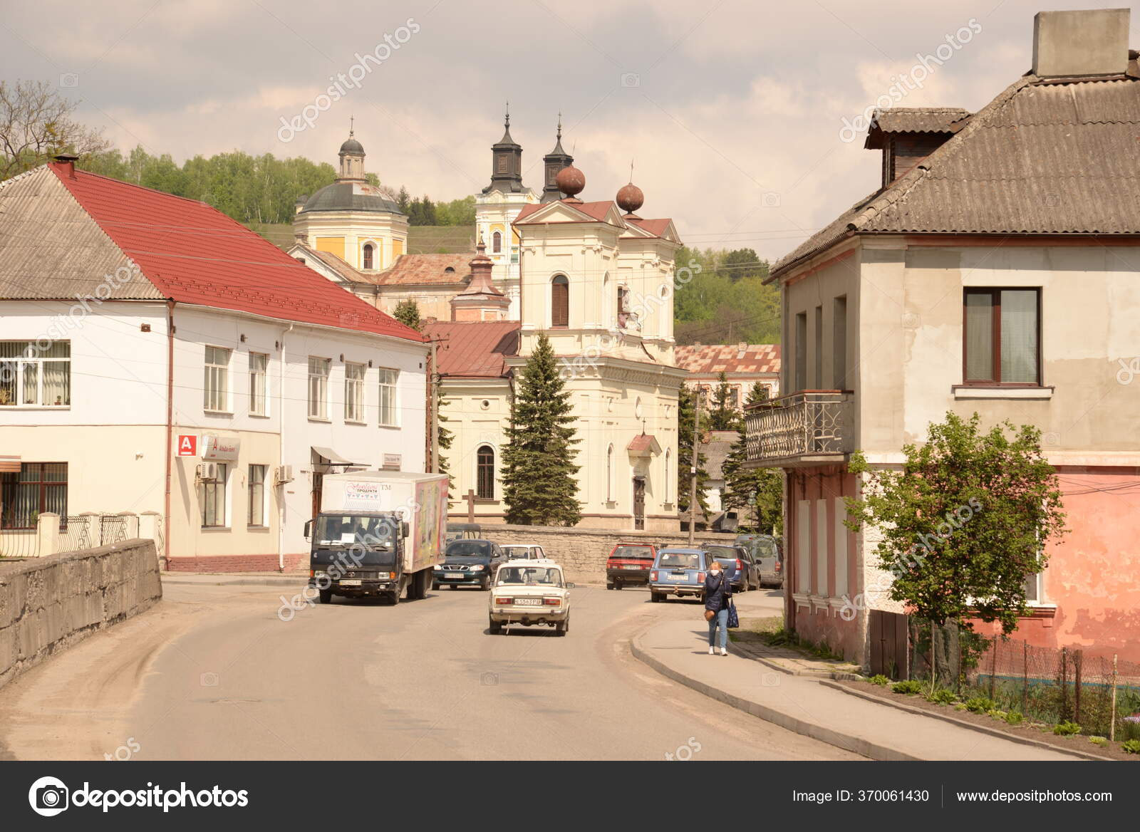 Small Country Town – Stock Editorial Photo © stpan_kre #370061430