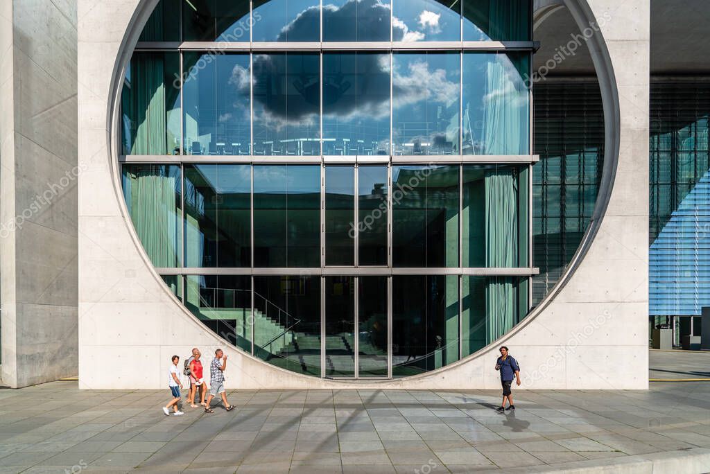 Edificio de arquitectura moderna Elisabeth Luders House en Berlín 2022