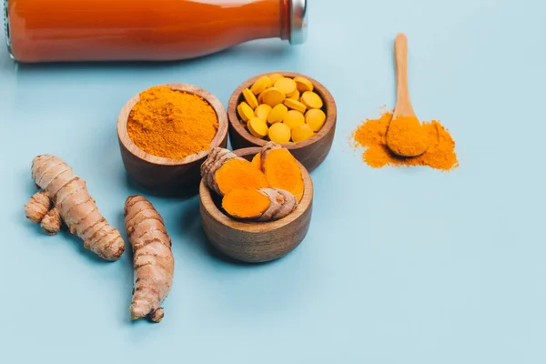 Planta curcuma fotos de stock, imágenes de Planta curcuma sin royalties ...