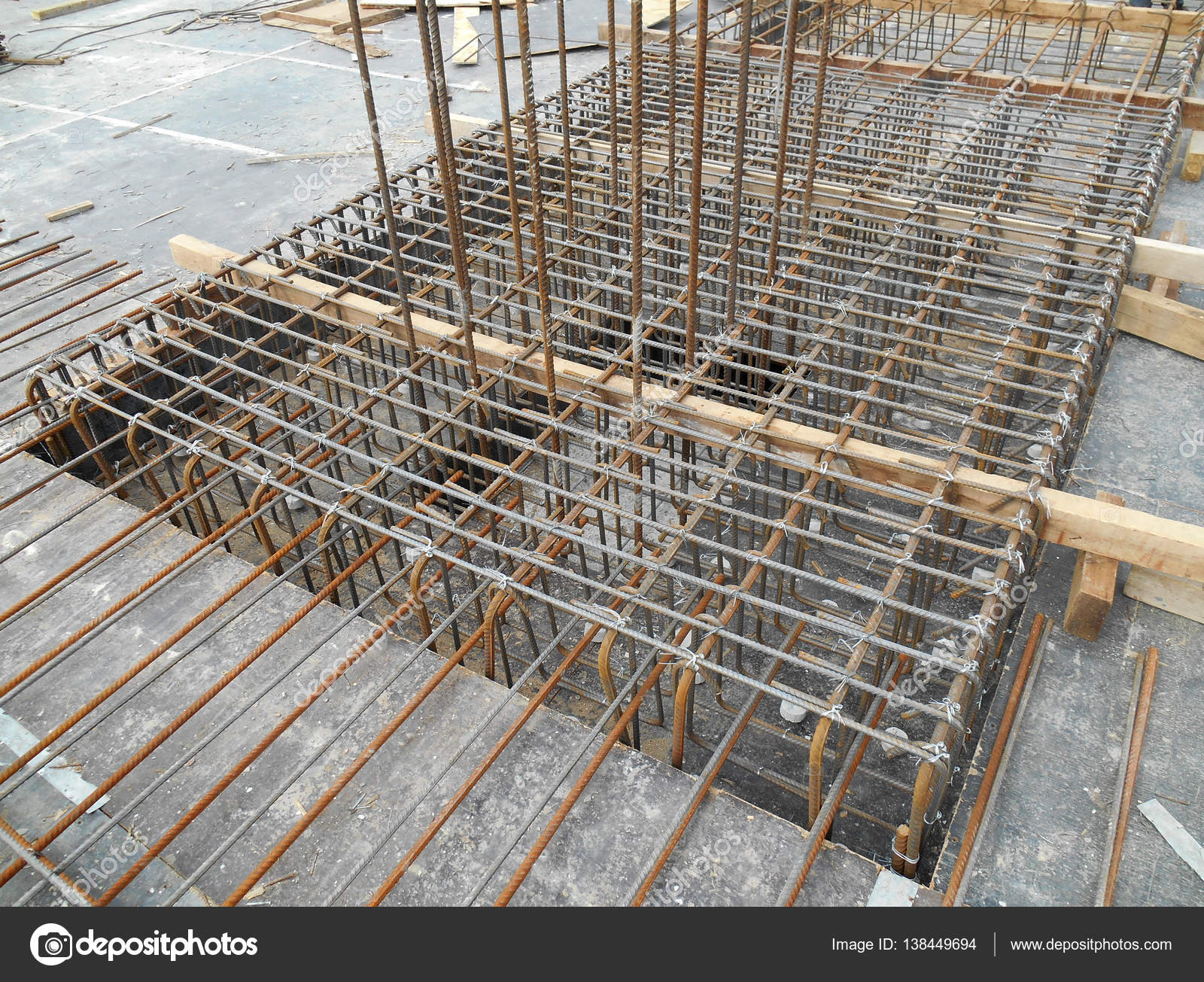 Hot rolled deformed steel bars or steel reinforcement bar Stock Photo ...