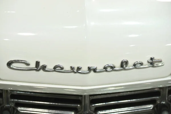 10,000,000+ imágenes de Chevrolet logo letras libres de derechos ...