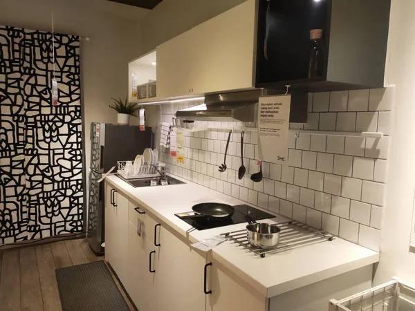 Hacker modular kitchen Fotos de Stock, Hacker modular kitchen Imagens ...