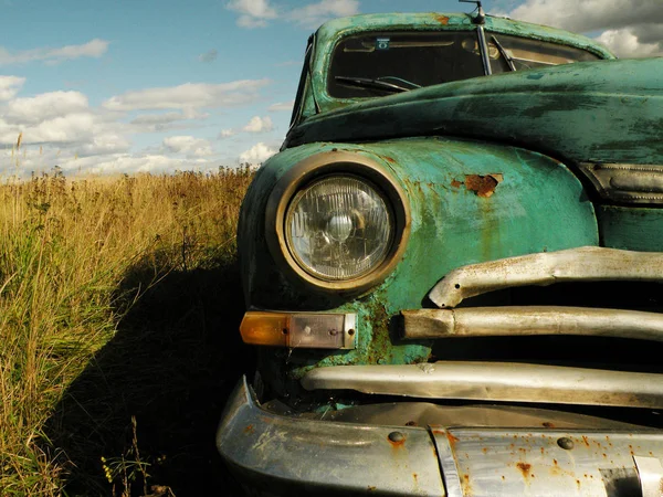 Rusty muscle car — Stock Photo © plasid #14280501