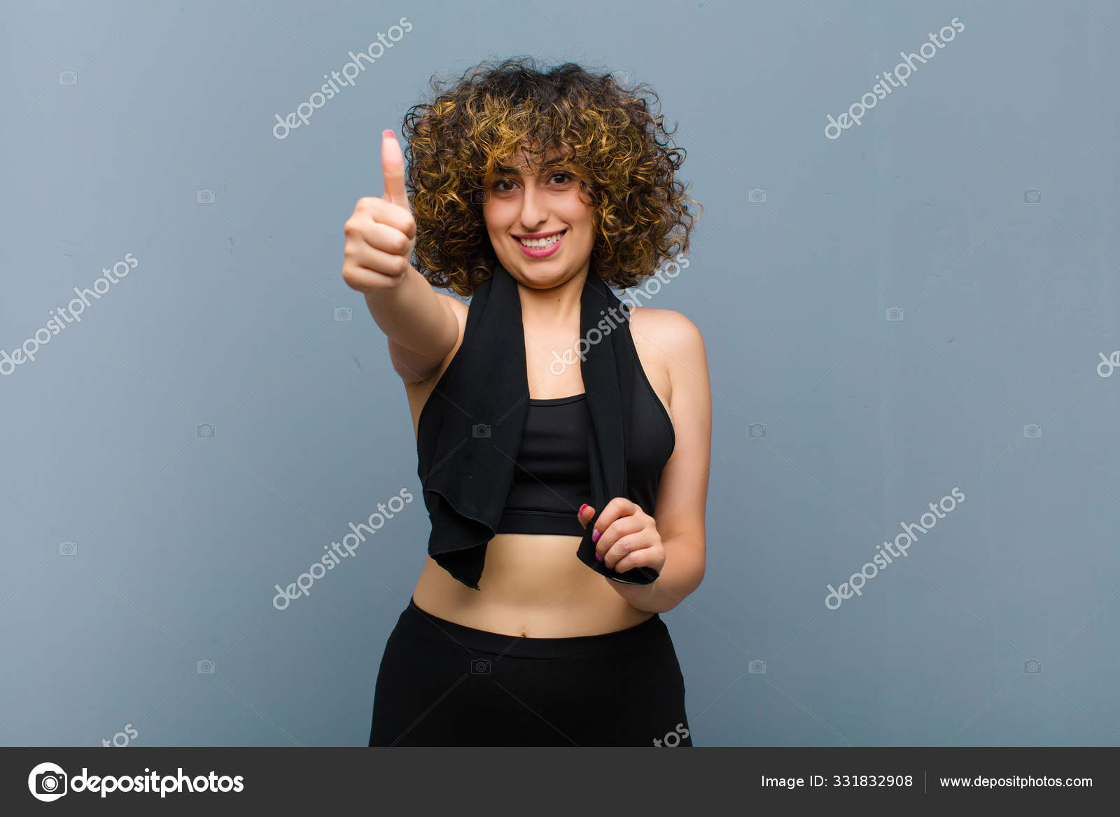Young Pretty Sports Woman Wearing Fitness Clothes Stock Photo by ©kues ...