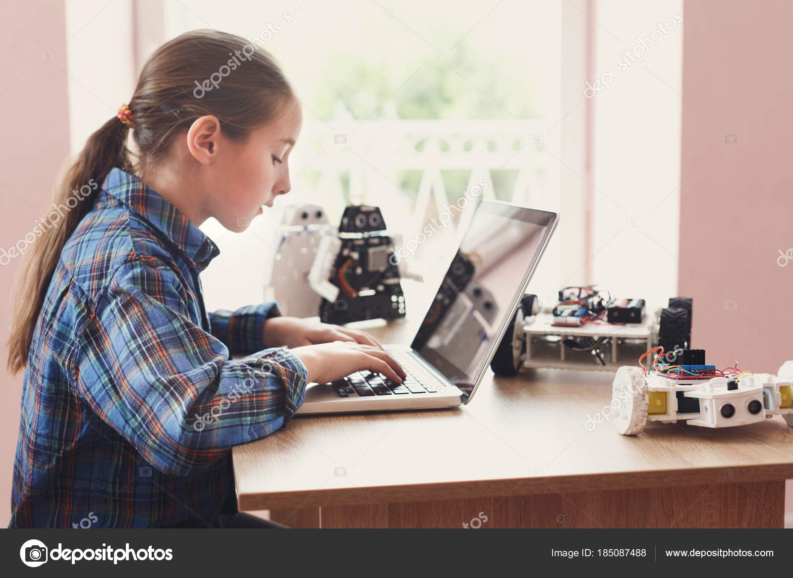 Stem education. Creating robotics project, mockup — Stock Photo ...