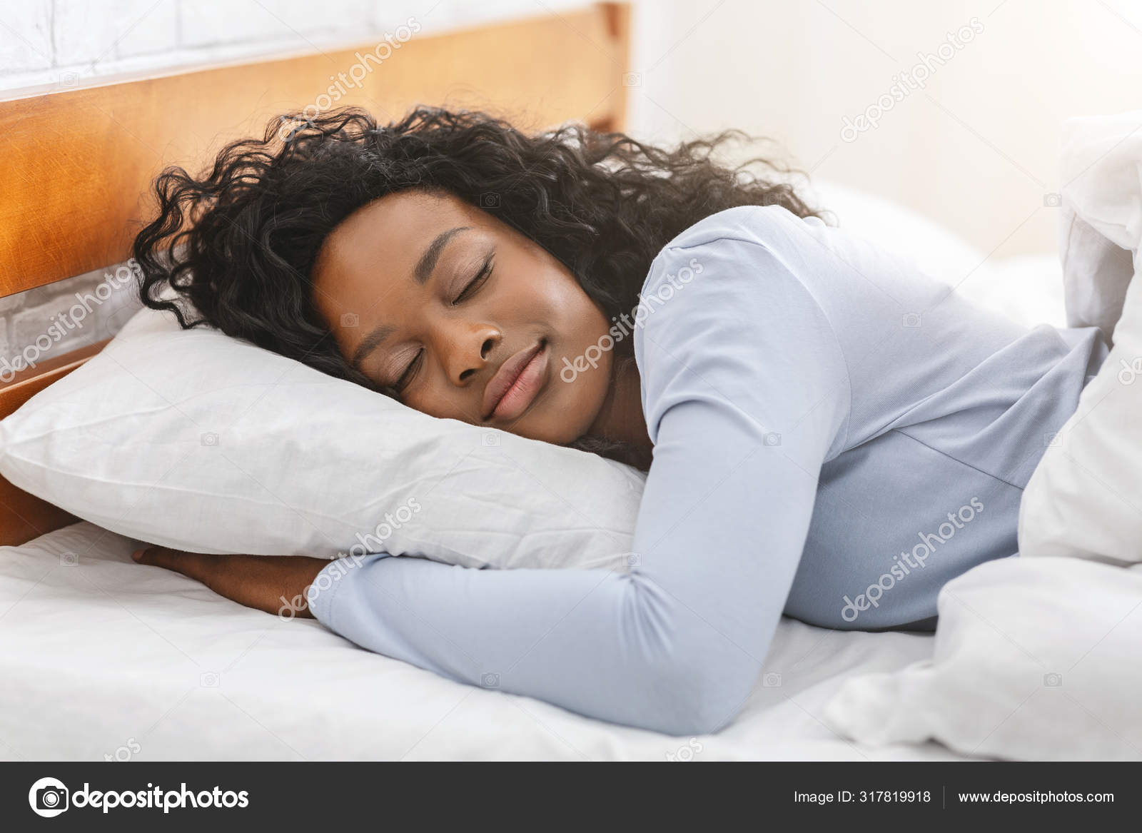Peaceful afro girl sleeping in bed in morning — Stock Photo © Milkos ...