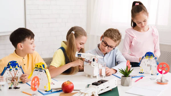 Engineering kids Stock Photos, Royalty Free Engineering kids Images ...