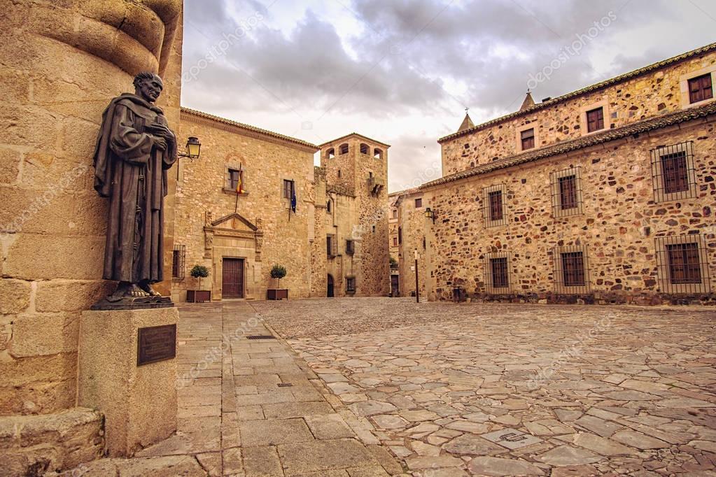 Plaza de Santa Maria in Caceres – Stock Editorial Photo © lira_joggi ...