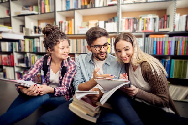 People at library Stock Photos, Royalty Free People at library Images ...