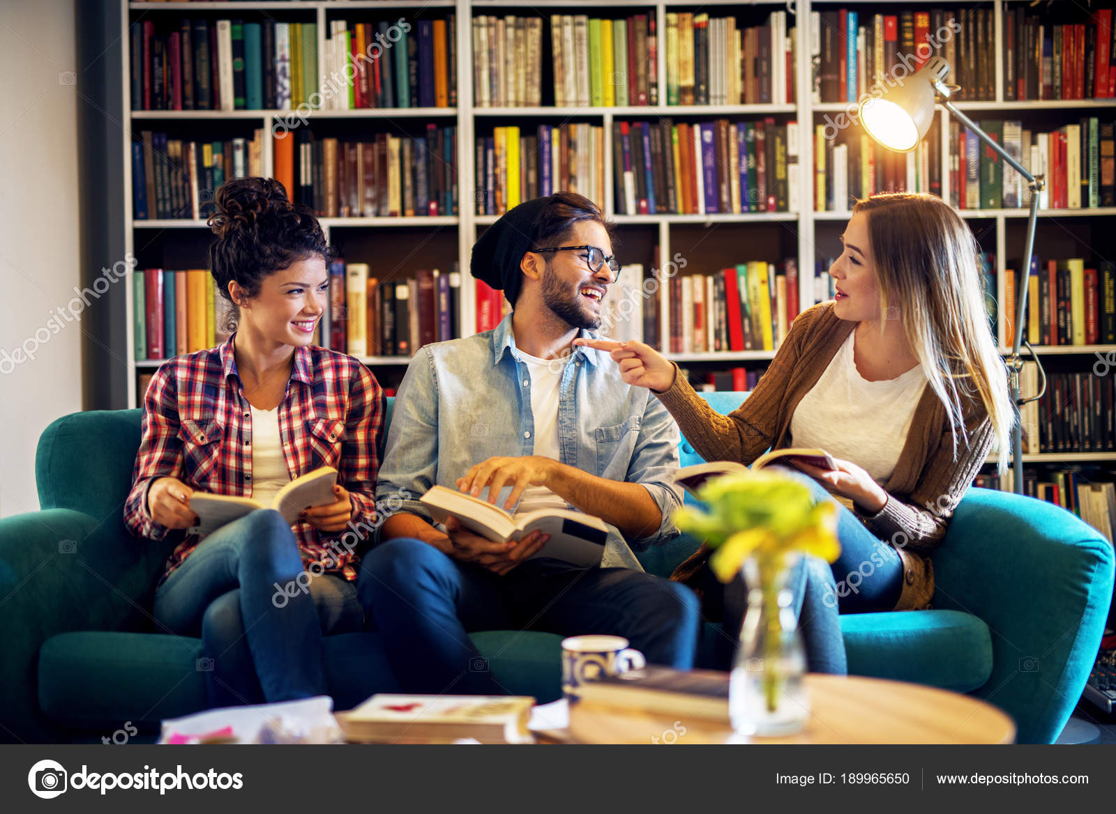 Concept Education Library Students Teamwork Three Happy Young Friends ...