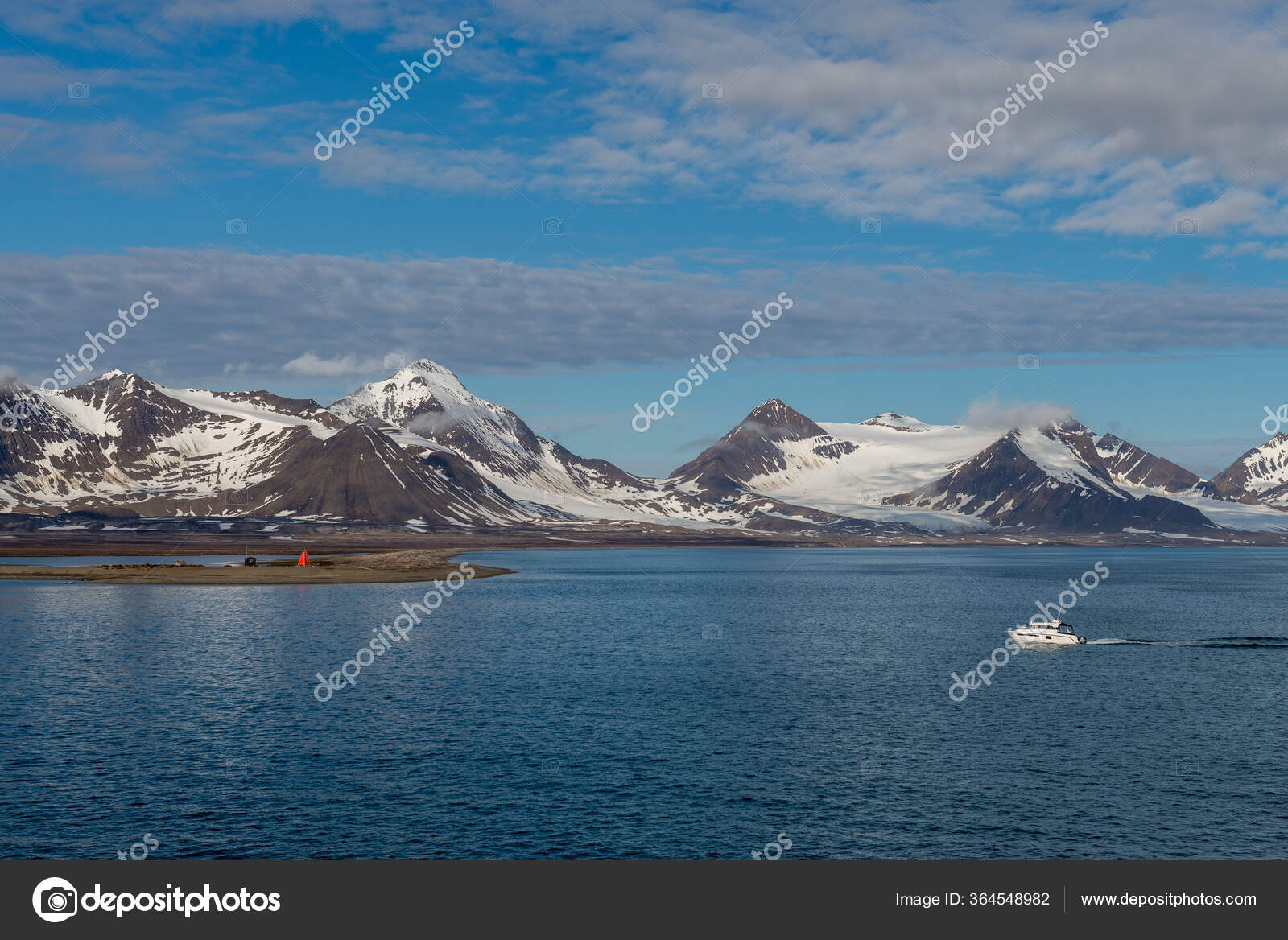 Arctic Landscape Mountain Glacier Svalbard Summer Time — Stock Photo ...