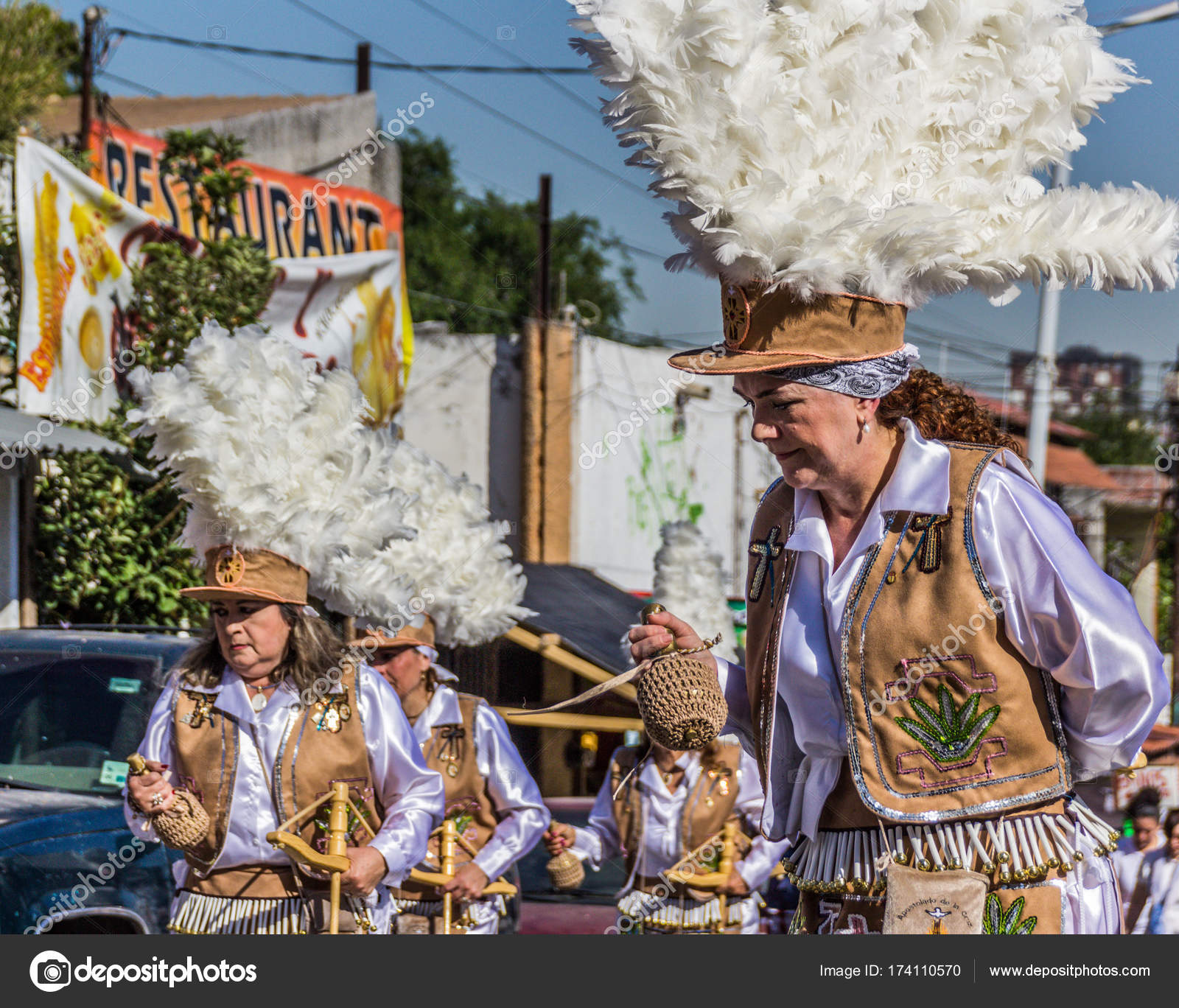 Traditional matachin mexican religious dancers – Stock Editorial Photo ...