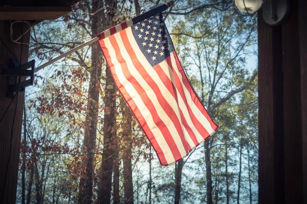 Arbre drapeau images libres de droit, photos de Arbre drapeau ...