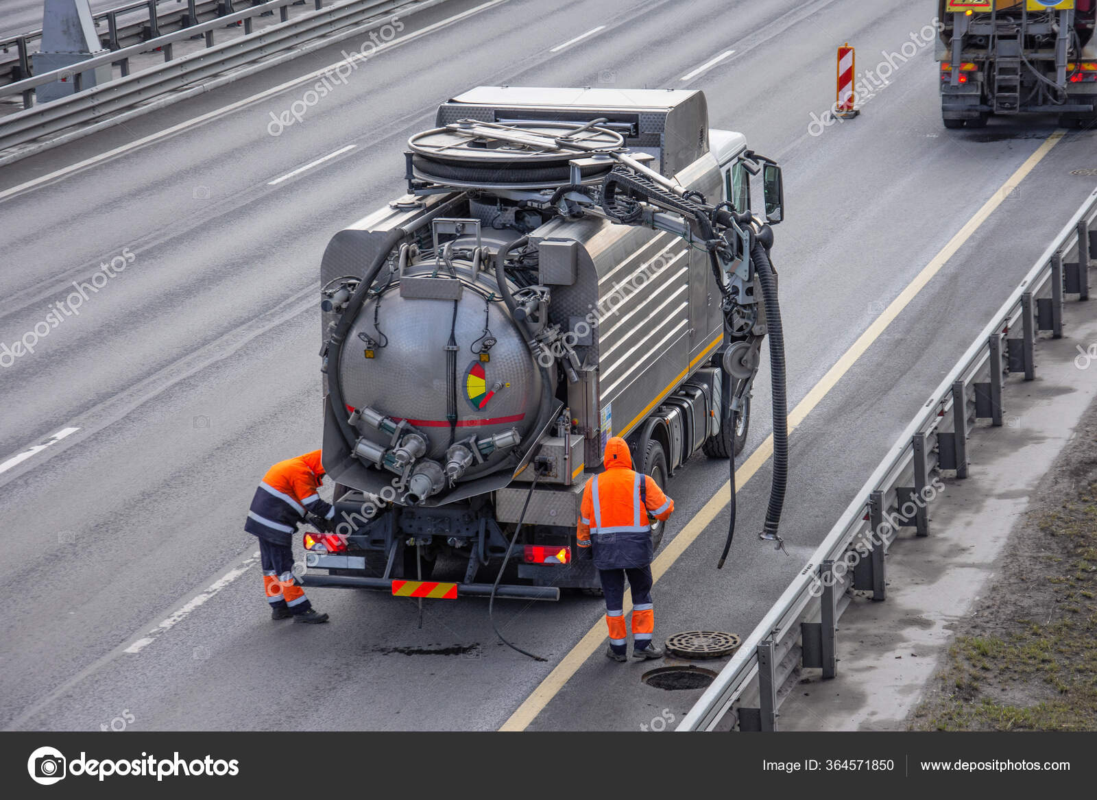 Sludge Washer Truck Workers Specialists Work Side Highway Clean ...