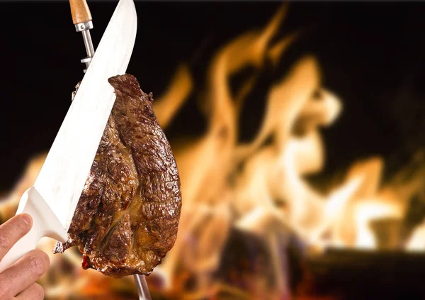 Picanha, tradicional churrasco brasileiro. — Foto © Paulovilela #140221114