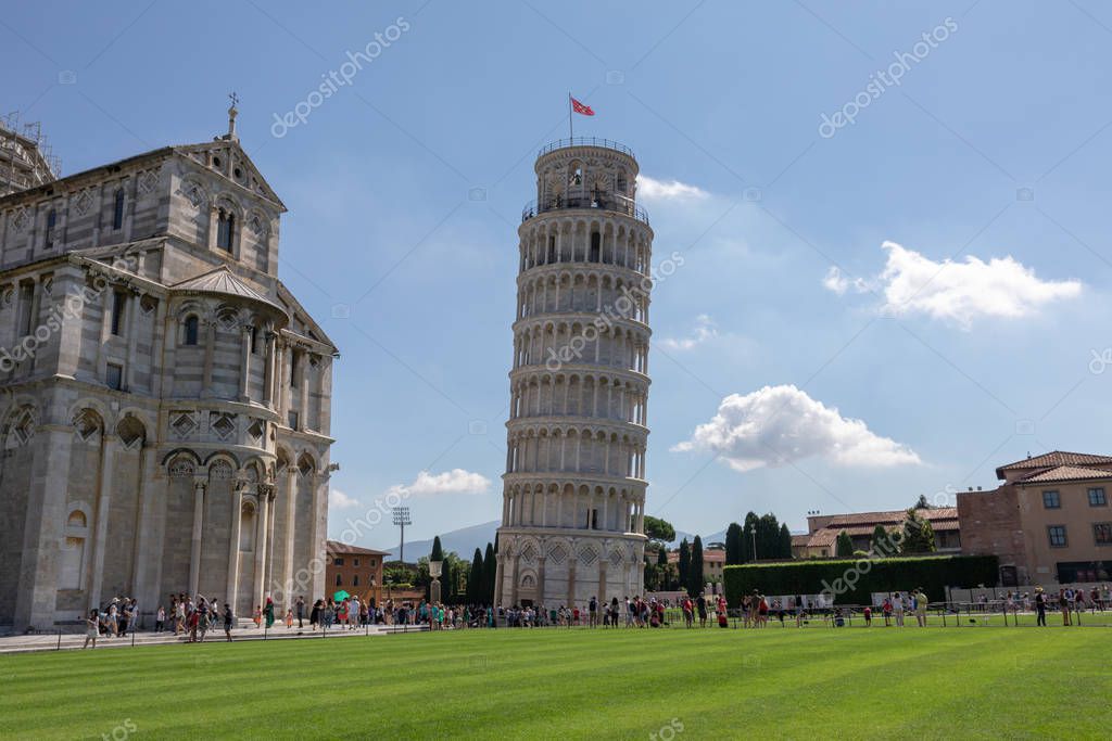 Vista panorámica de la Torre Inclinada de Pisa o Torre de Pisa 2023