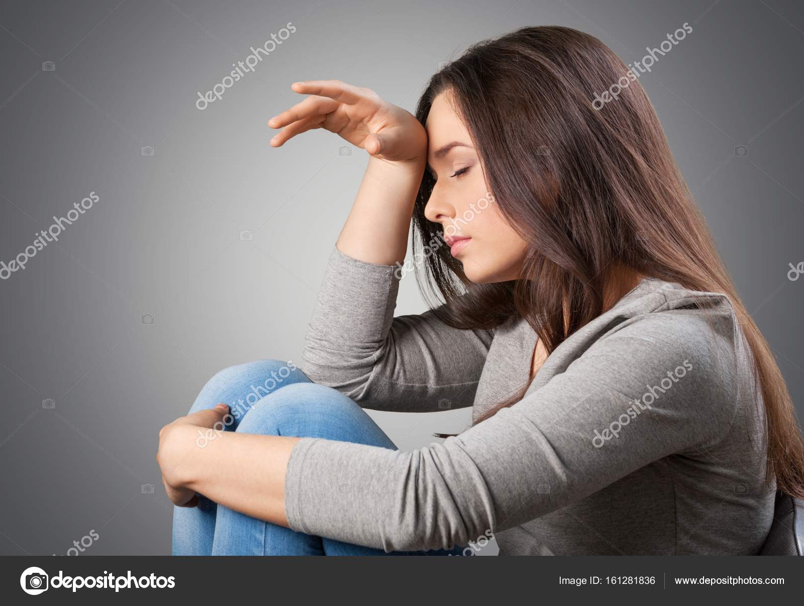 Young woman crying Stock Photo by ©billiondigital 161281836