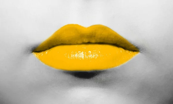 Yellow lips Stock Photos, Royalty Free Yellow lips Images | Depositphotos