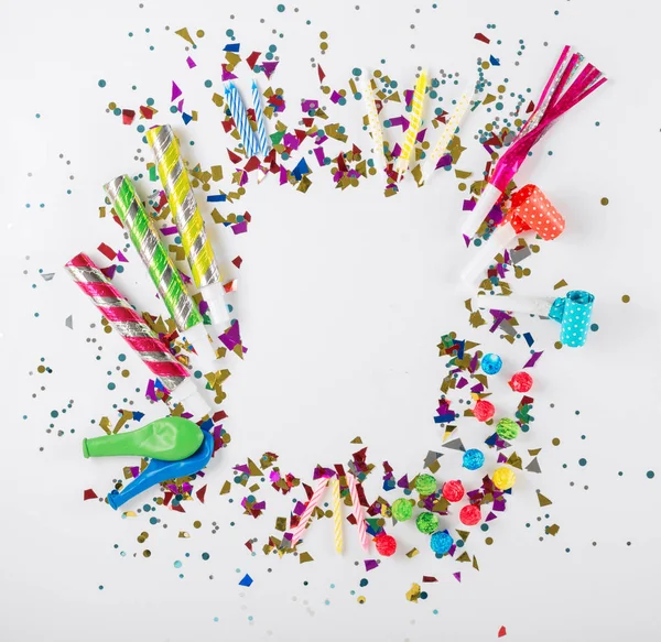 Number zero with various party confetti and balloons Stock Photo by ...