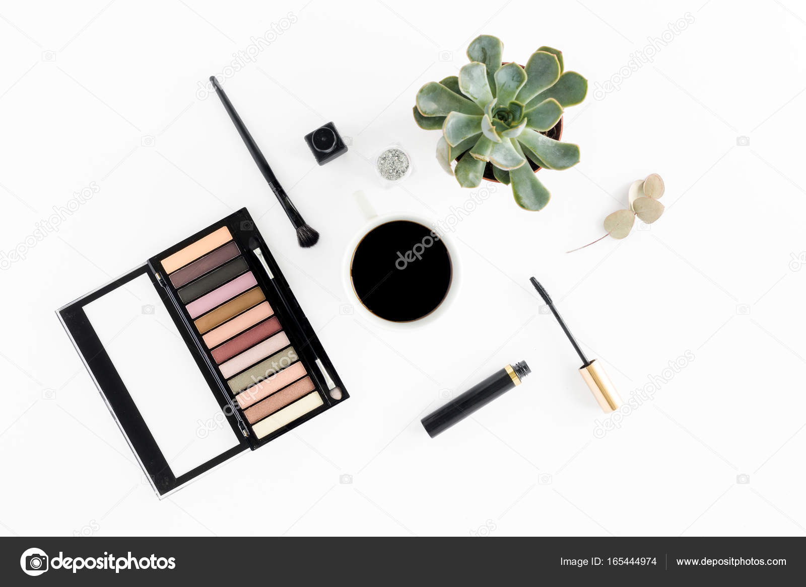 Flat lay. Makeup background — Stock Photo © KucherAndrey #165444974