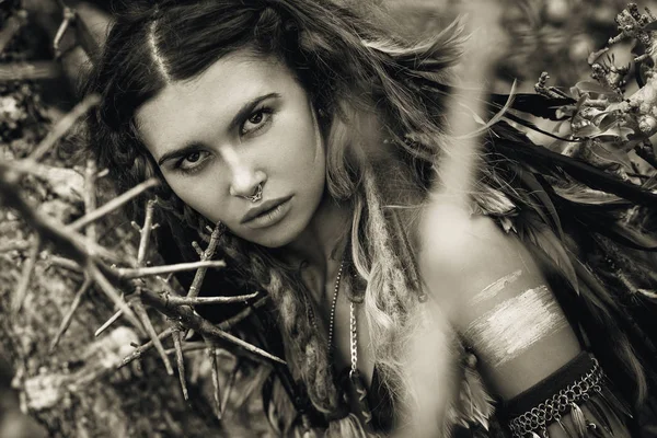 Amazon woman Stock Photos, Royalty Free Amazon woman Images | Depositphotos