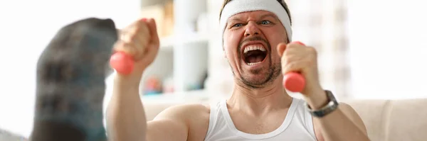 Man screaming at the gym Stock Photos, Royalty Free Man screaming at ...