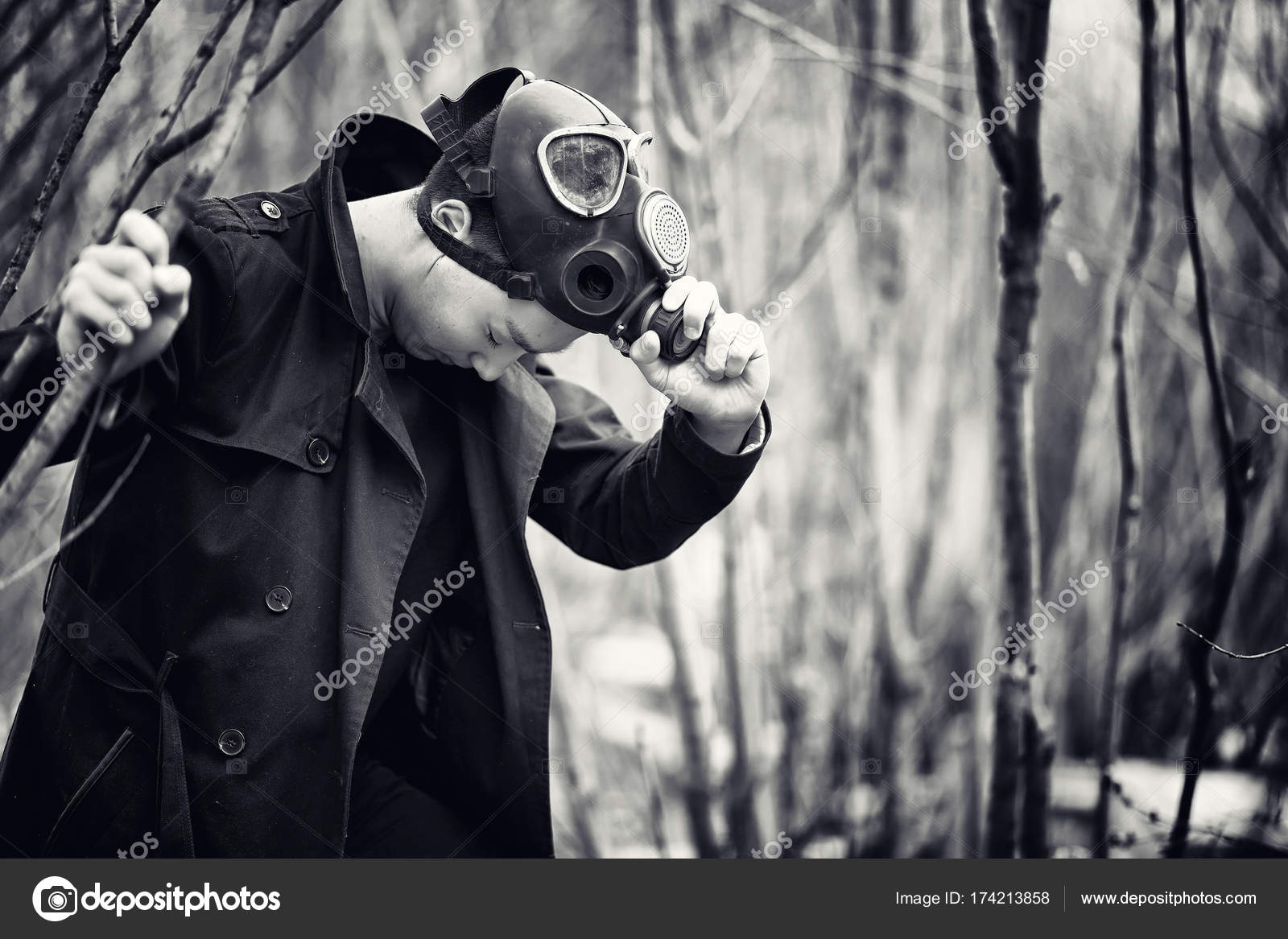 Black Half Gas Mask