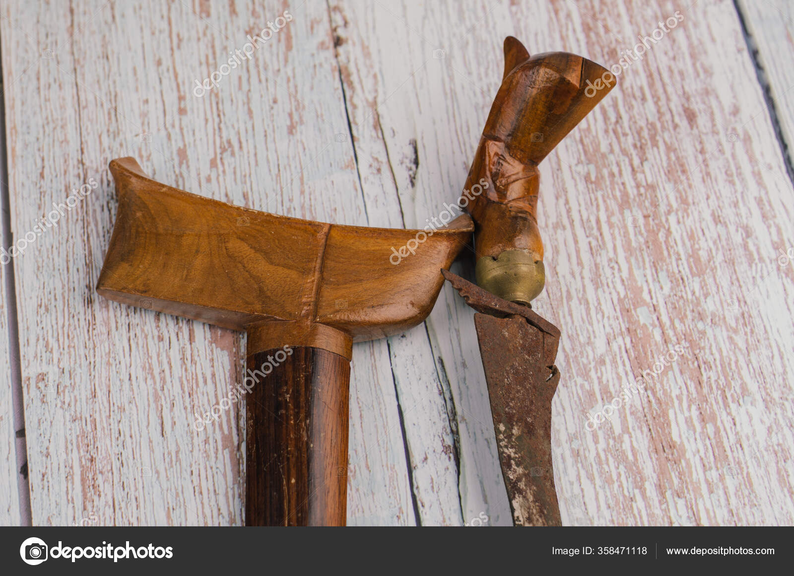 Traditional Dagger Called Keris Wooden Background Keris Unique Icon ...