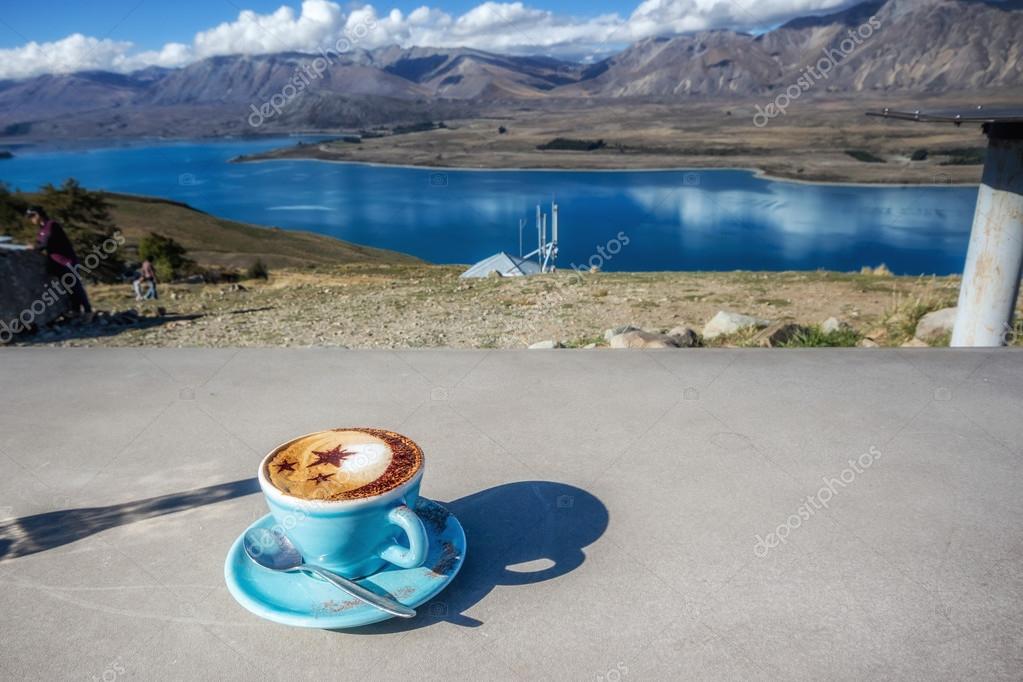 Coffee break at Lake Tekapo in the South Island., New Zealand. Stock ...