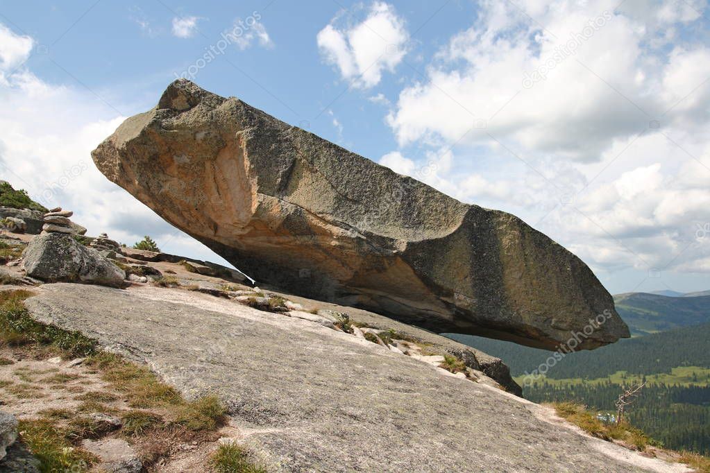 Huge boulder on top of a mountain. — Stock Photo © woldemor_66 #162023622