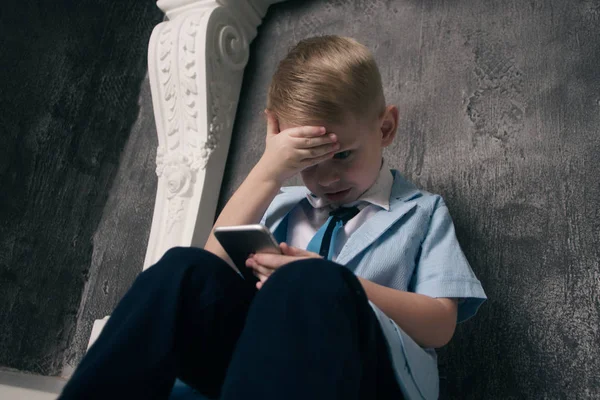 Child crying computer Stock Photos, Royalty Free Child crying computer ...