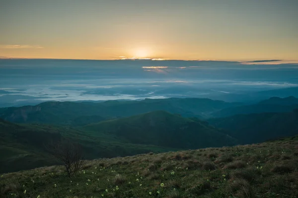 Peru amanecer fotos de stock, imágenes de Peru amanecer sin royalties ...