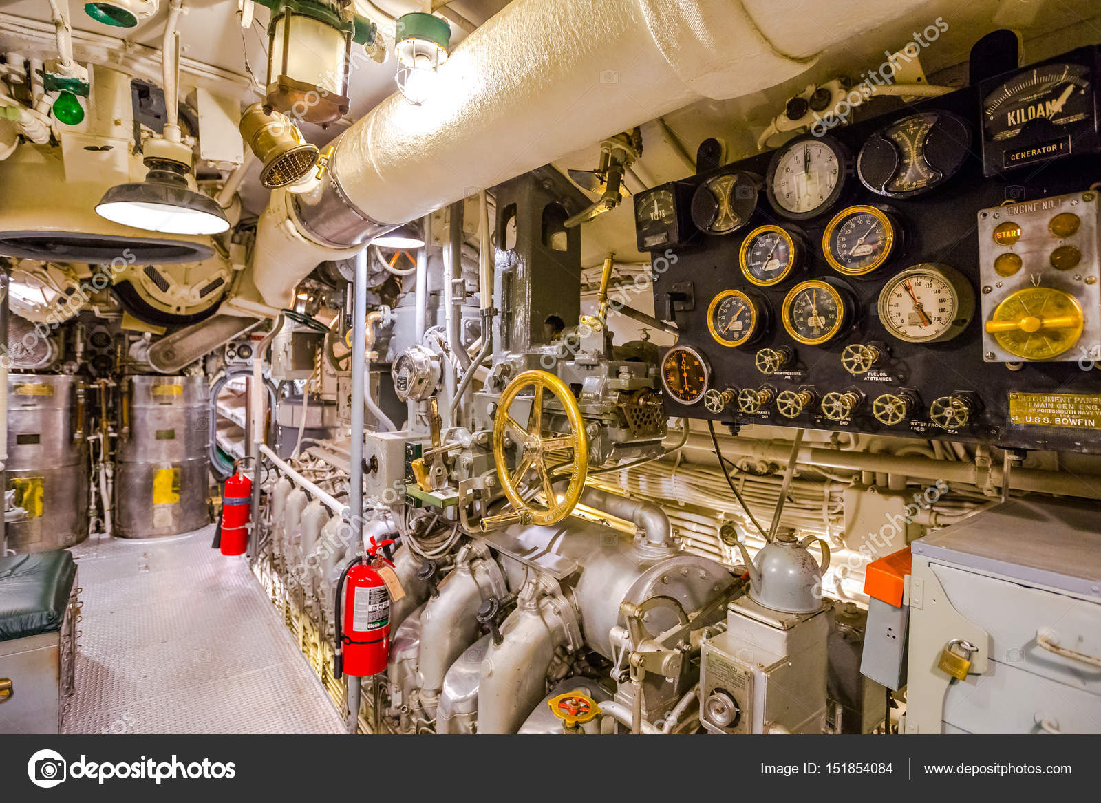 Submarine engine hall – Stock Editorial Photo © bennymarty #151854084