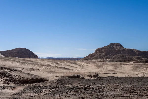 Mountain ranges in the deserts Stock Photo by ©MrTrush92 148974893