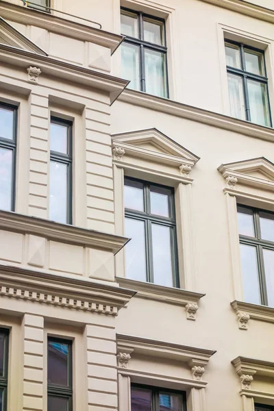 Fachada estuco Stock Photos, Royalty Free Fachada estuco Images ...