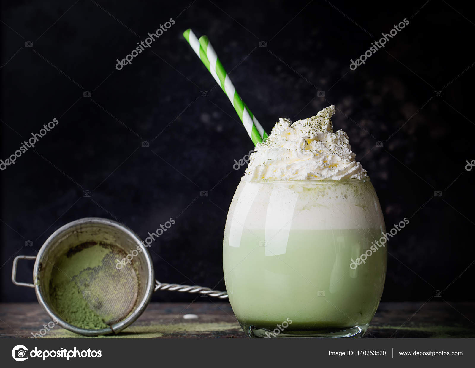 Green Matcha Latte Stock Photo by ©teelesswonder 140753520