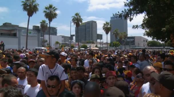 Lakers Championship Parade Crowd Pan Massive Crowd Front Staples Center ...