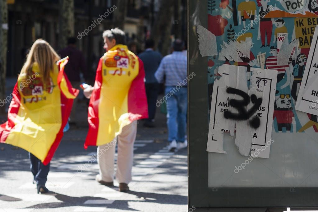 Barcelona, Espa a, 8 de agosto de 2017: Afiche para refer ndum de ...