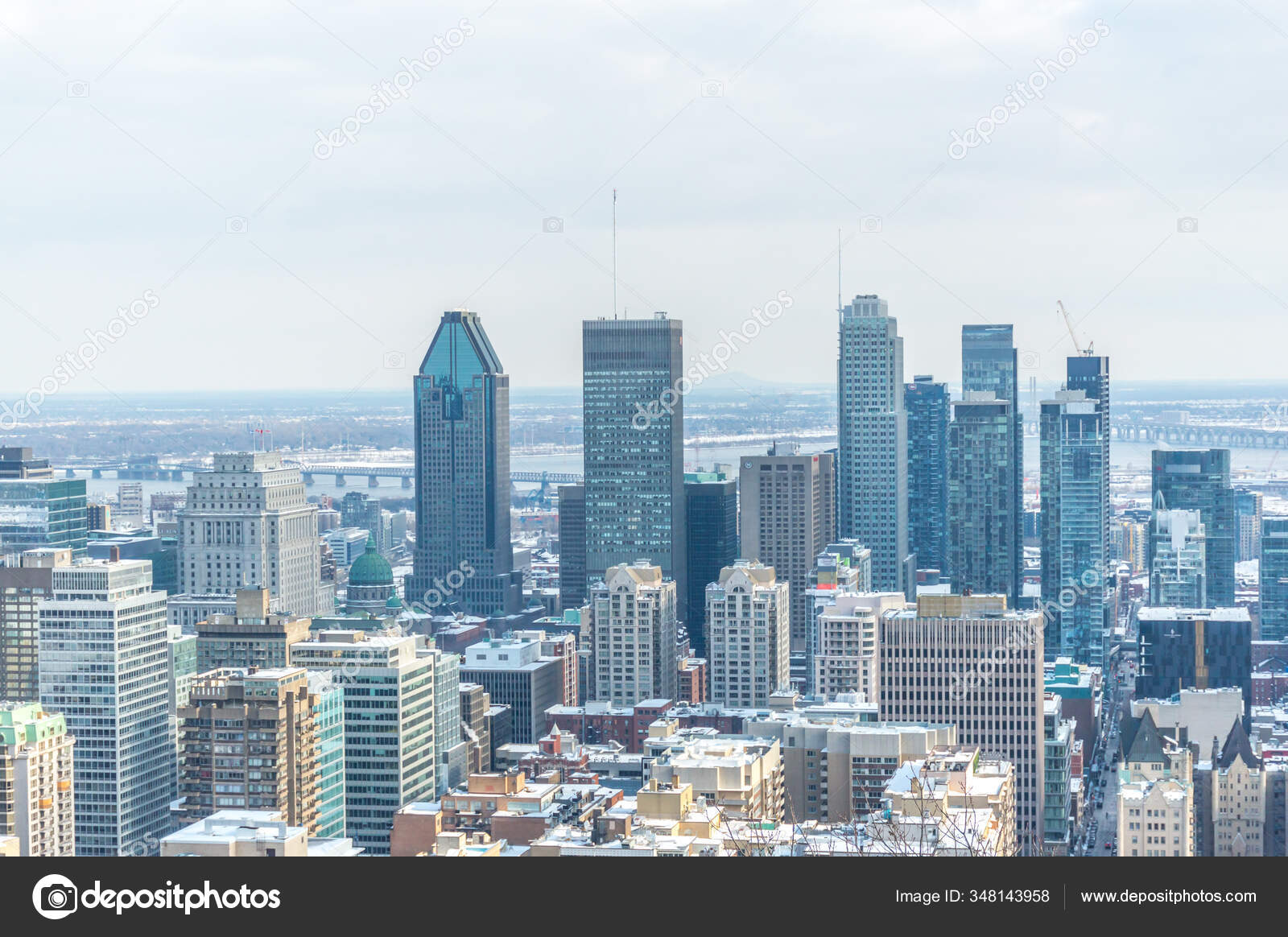 Montreal Skyline Kondiaronk Belvedere Mont Royal Winter — Stock ...