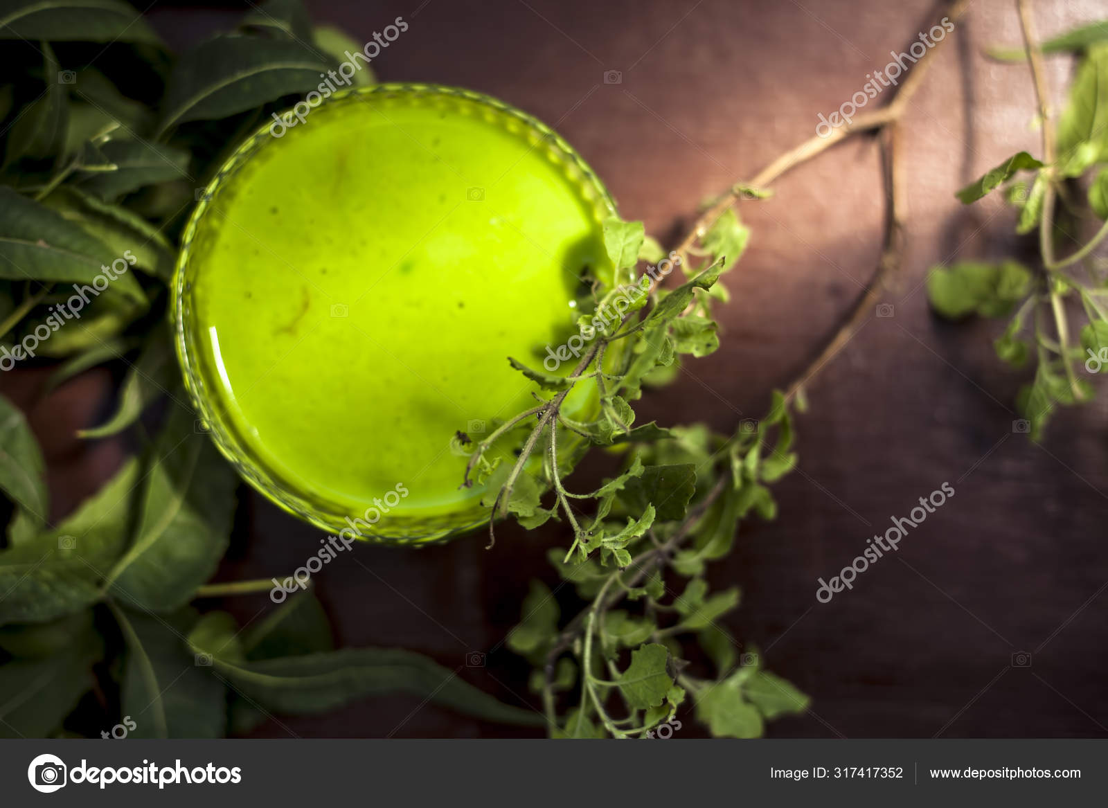 Close Shot Glass Bowl Full Tulsi Basil Neem Indian Lilac — Stock Photo ...