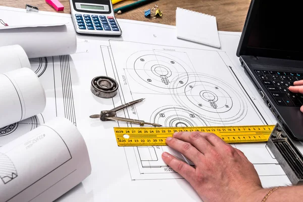 Laptop drawing Stock Photos, Royalty Free Laptop drawing Images ...