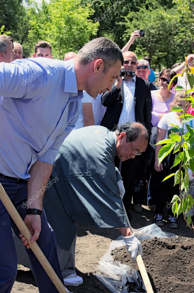 KYIV (KIEV), UKRAINE04 JUNE 2017: Official opening of the Kyoto Park in ...