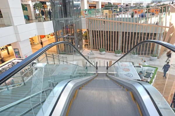 Escalators mall Stock Photos, Royalty Free Escalators mall Images ...