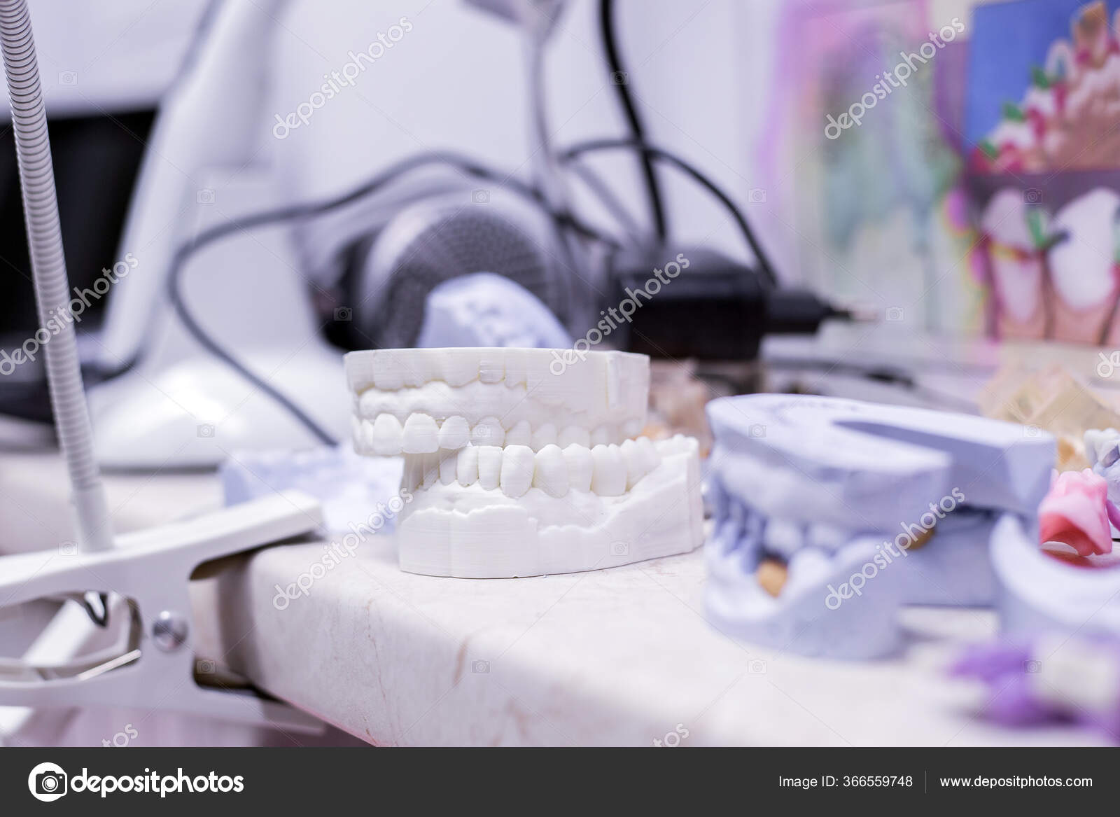 False Teeth Models Jaws Dentist Stock Photo by ©VadimBorkin 366559748