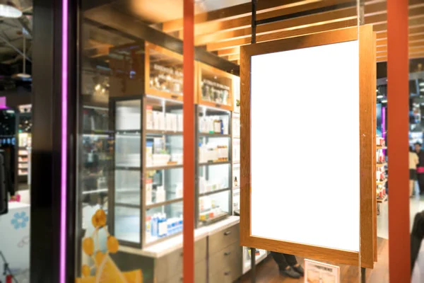 Storefront screen Stock Photos, Royalty Free Storefront screen Images ...