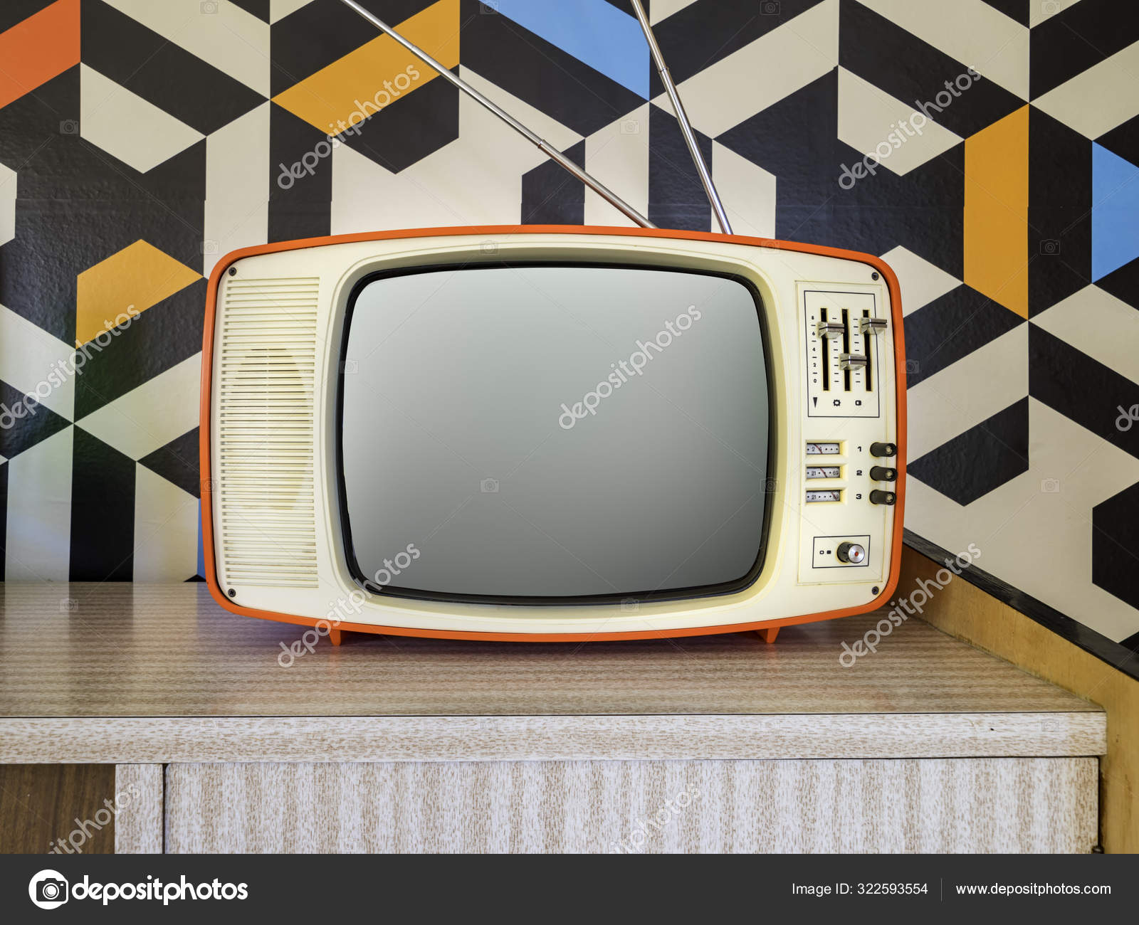 Vintage Television Wallpaper
